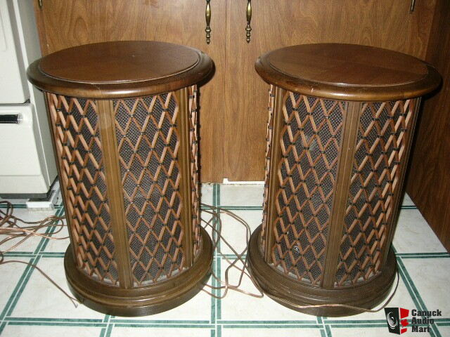 Deco - Pioneer CS-05 round speakers Photo #30053 - Canuck Audio Mart