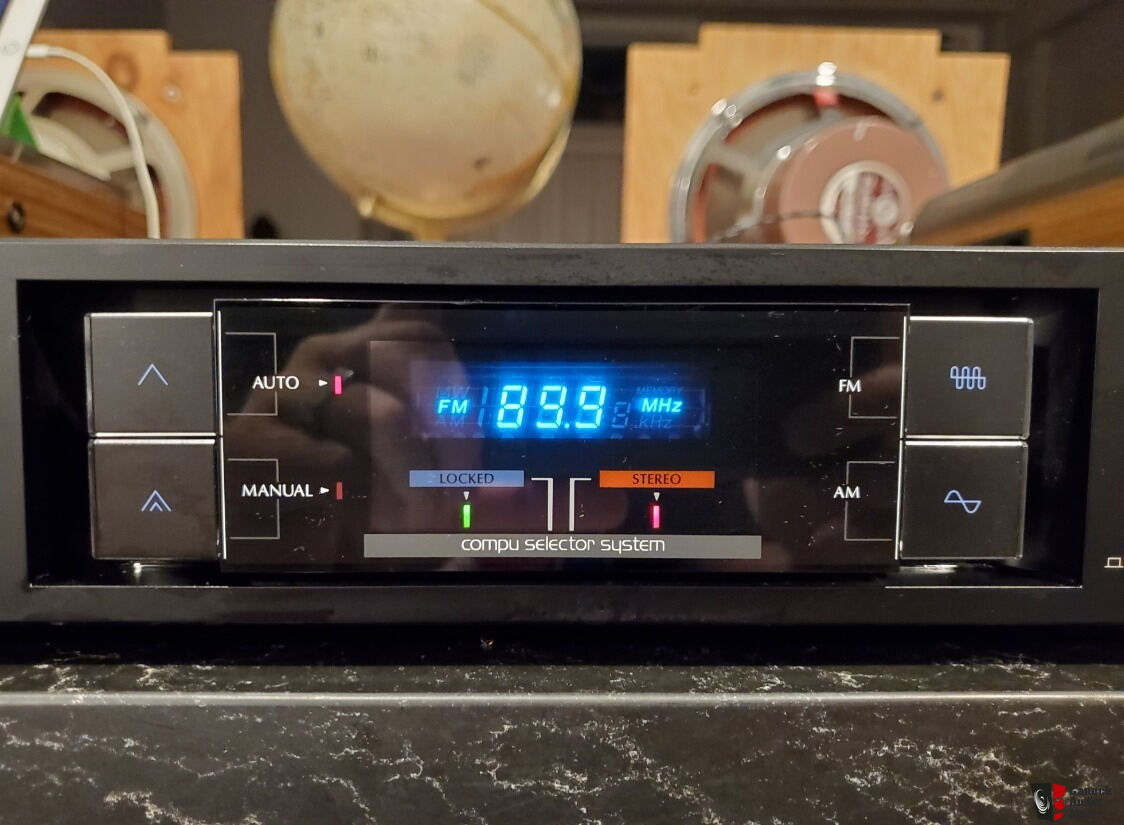 Sansui Quartz PLL Synthesizer Tuner T-1110 Photo #3013253 - US Audio Mart