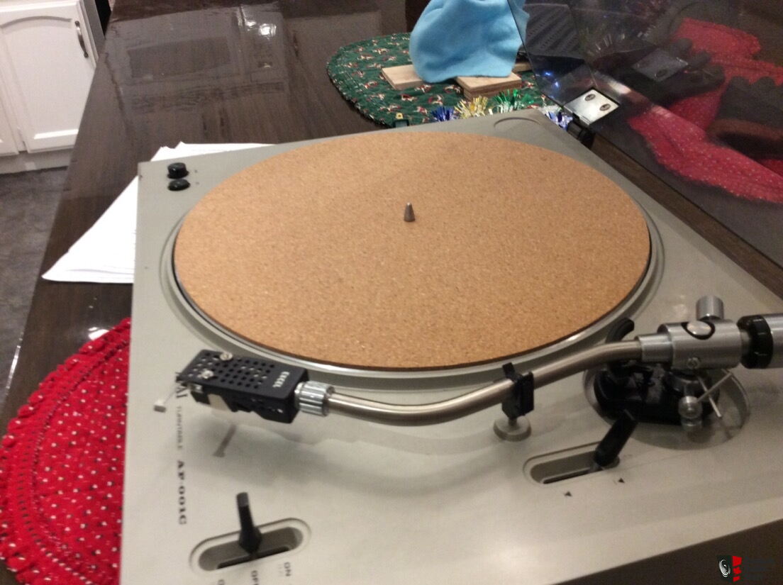 Akai Ap 001 belt Drive turntable Photo #3020382 - UK Audio Mart