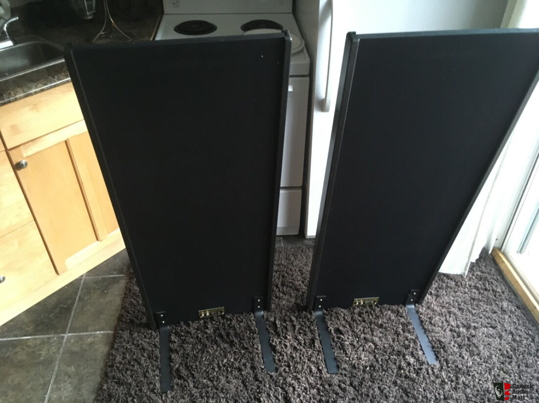 Magnepan SMGA refurbished with new covers Photo #3020745 - UK Audio Mart