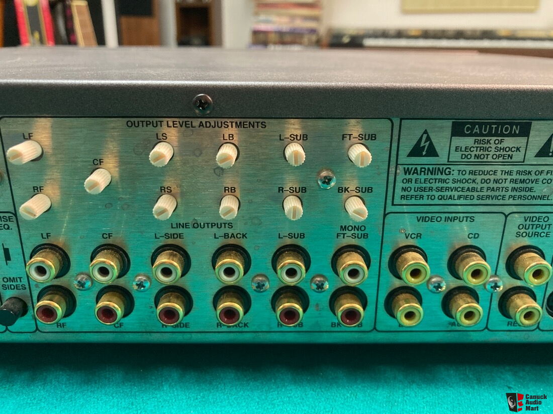 JBL Synthesis Dolby THX Preamp with remote Photo #3024298 - UK Audio Mart