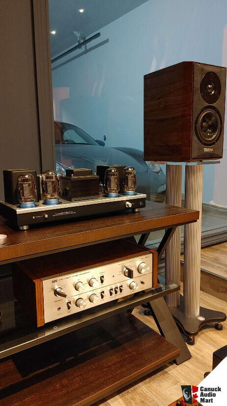 ArteLuthe's La Piccola Walnut Finish / Alcantara Baffles NEW! Photo ...
