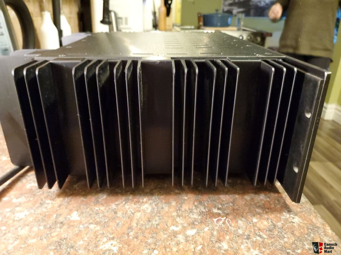 Bryston 4B, 9.5 out of 10. Incredible condition Photo #3031132 - UK ...