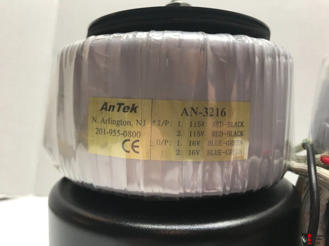 Antec 300VA 2x16v transformers pair w/ enclosure Photo #3046724 - UK ...