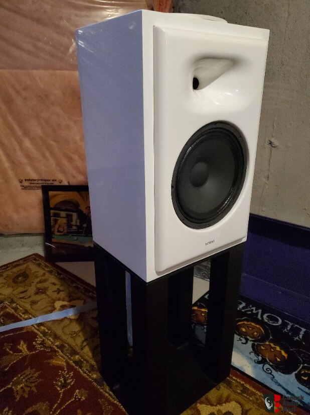 Autotech Horns fp10 with stands Photo #3047780 - UK Audio Mart