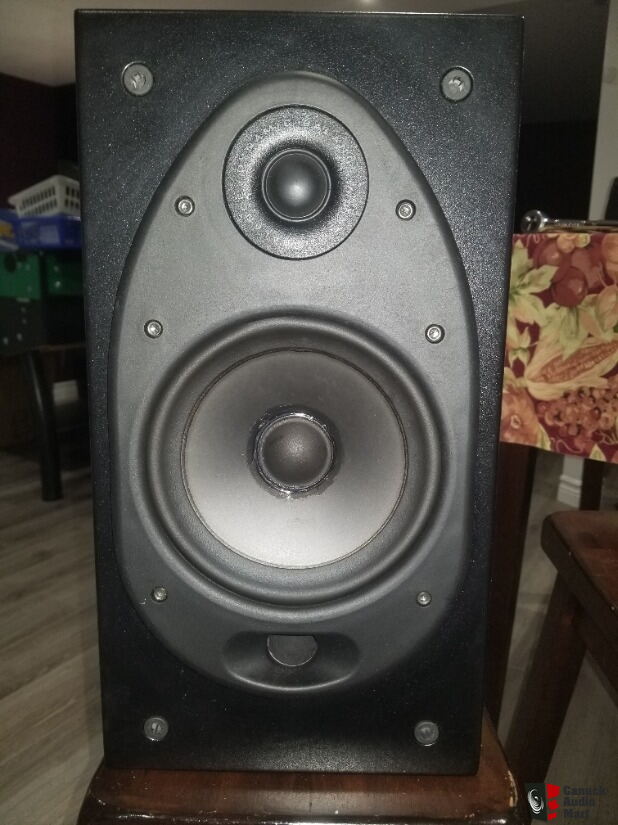 Polk Audio power port home theatre set RT35, CS300 and M series bi-pole ...