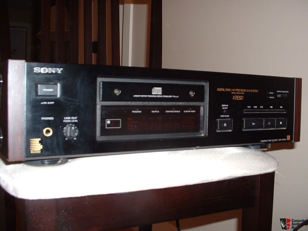 Sony X7ESD Legendary CD Player**Sale Pending** Photo #305202 - Canuck ...