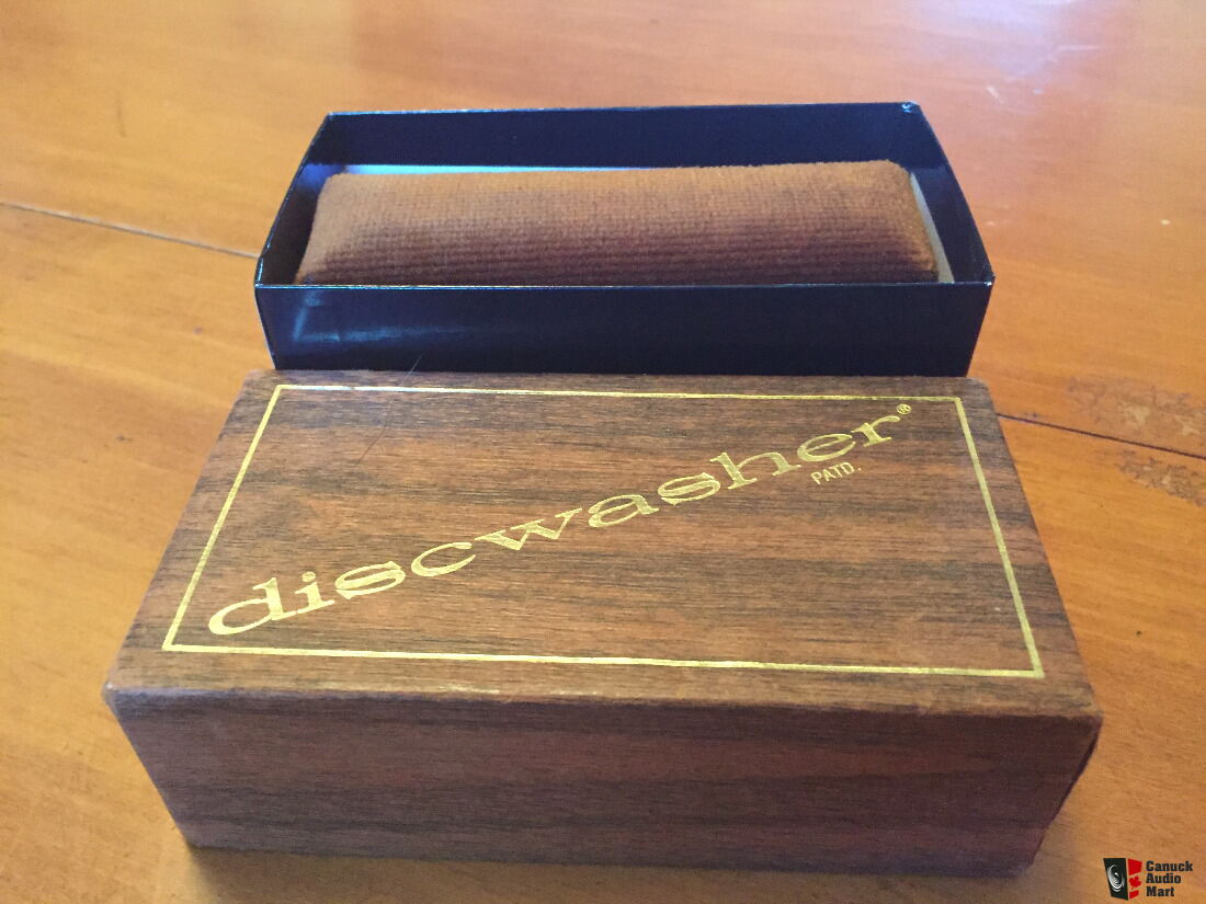 Discwasher Classic Record Care System Photo #3055119 - UK Audio Mart