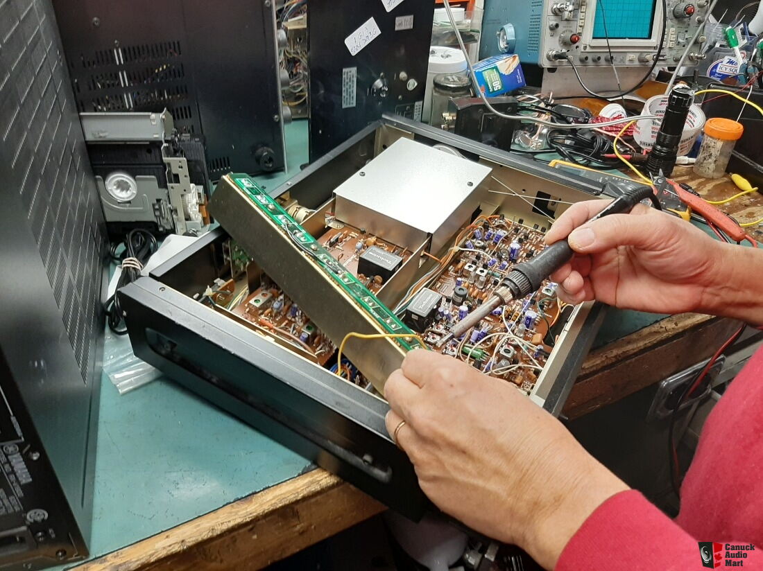 Fully Restored-TECHNICS Flat Series FM Stereo Tuner ST-9030-NM Photo ...
