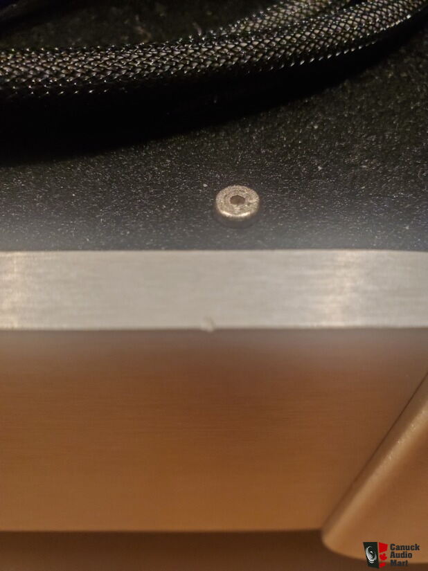 Simaudio Moon P8 preamp in silver last price reduction Photo #3066901 ...