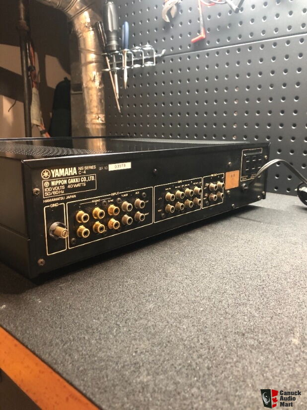 Yamaha C4 Preamp 100v Photo #3069715 - UK Audio Mart