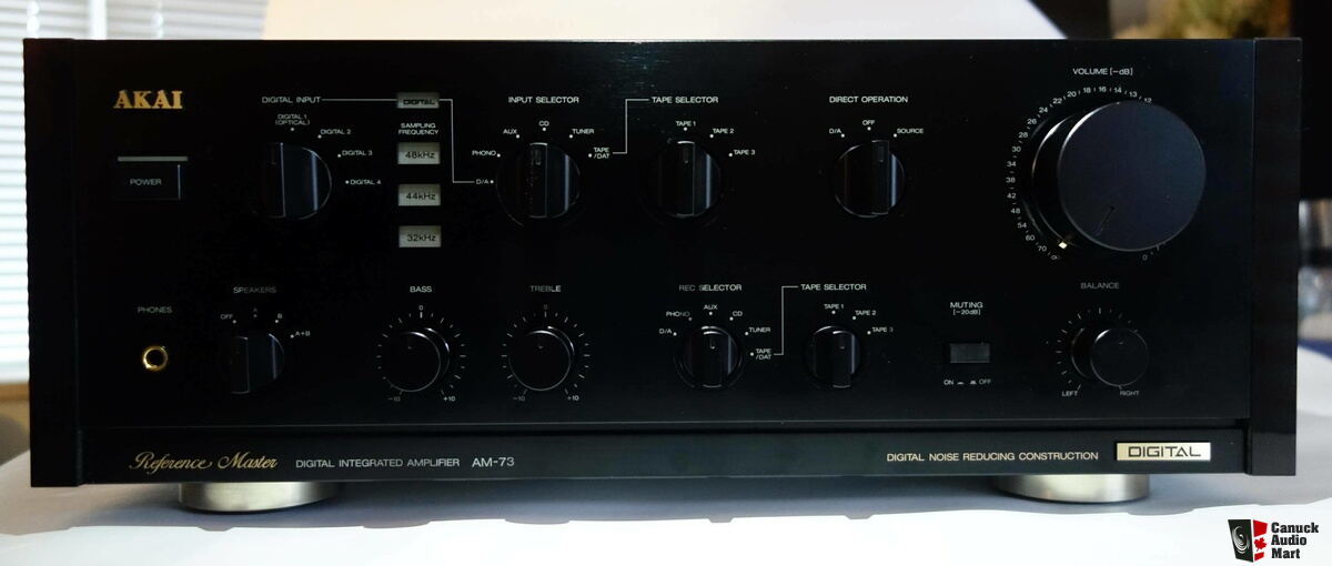 Pristine AKAI AM73 Reference Master Digital Integrated Amplifier Photo ...