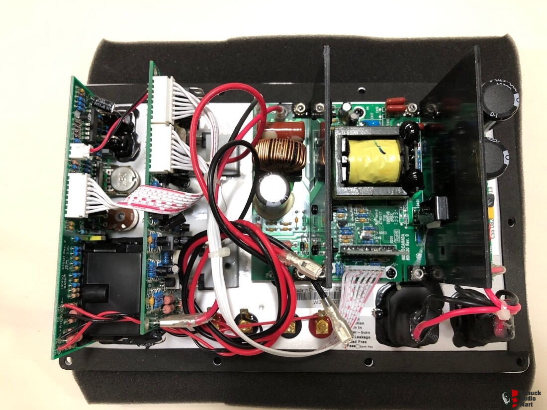 BASH 300S Digital Subwoofer Amplifier Photo #3073698 - Canuck Audio Mart