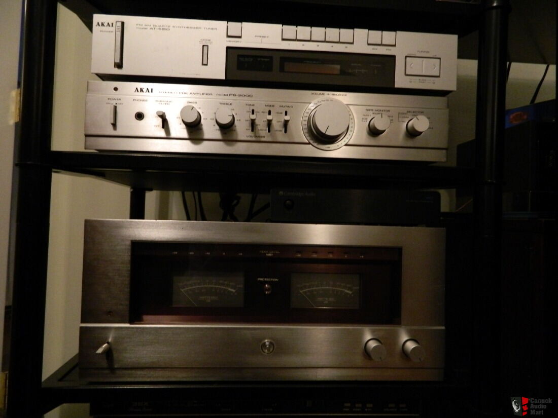 Akai PS-200C Preamp & PS-120M Power Amp For Sale - Canuck Audio Mart