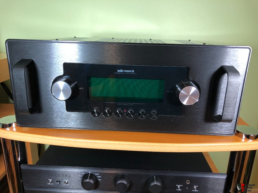 Audio Research Reference 6 line preamplifier For Sale - Canuck Audio Mart