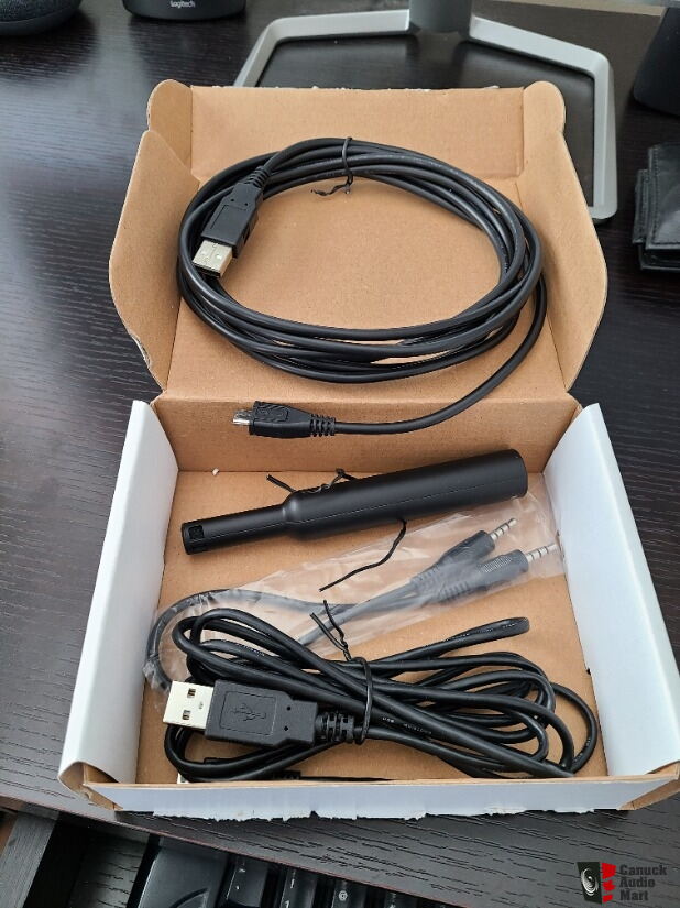 Anthem ARC Connection Kit (Microphone & Cables) Photo #3100922 - Canuck ...