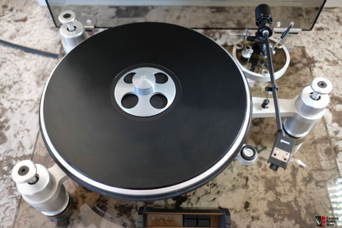 Oracle Delphi MKII Turntable Photo #3103488 - Canuck Audio Mart