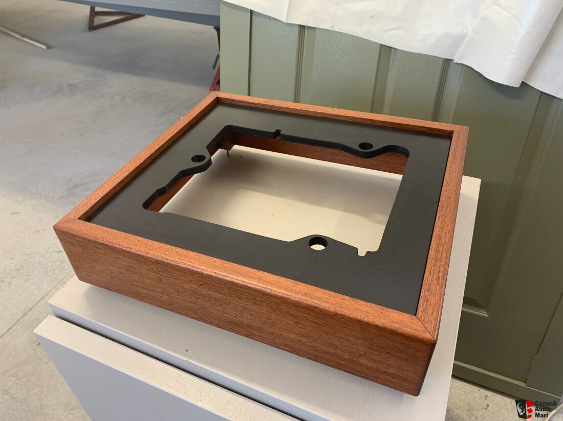Dual 1009 In Custom Plinth Photo #3108725 - UK Audio Mart