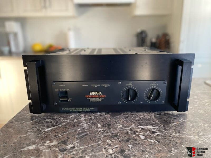Yamaha Power Amp PC2002 (Sold) Photo #3113284 - UK Audio Mart