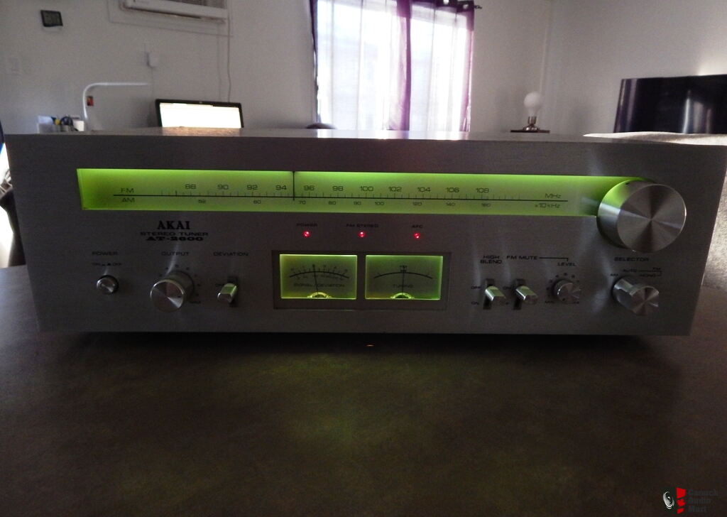 Akai AT-2600 / 5 gangs tuner serviced Photo #3114088 - UK Audio Mart