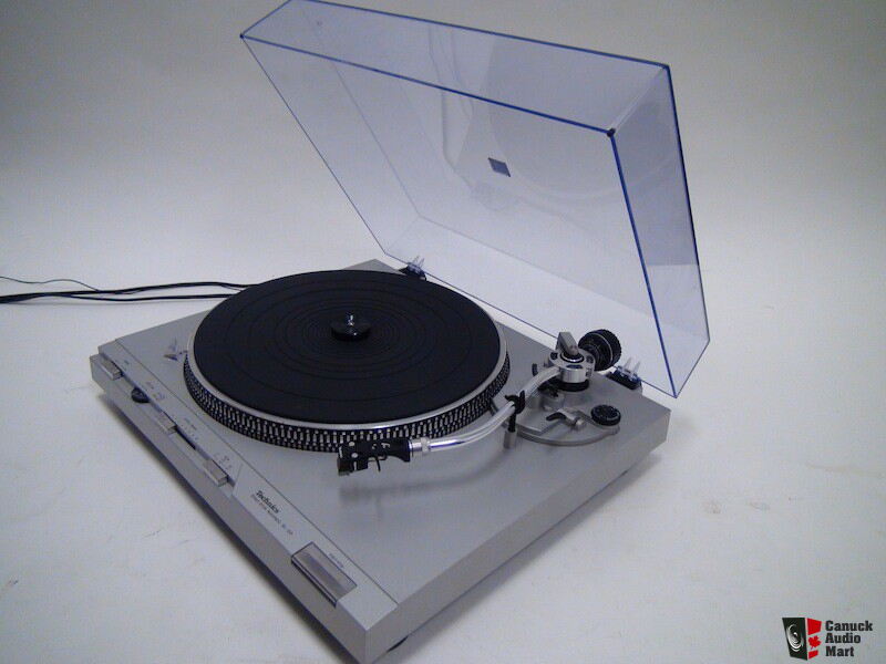 Technics SL-D3 Direct Drive Automatic Turntable For Sale - Canuck Audio ...