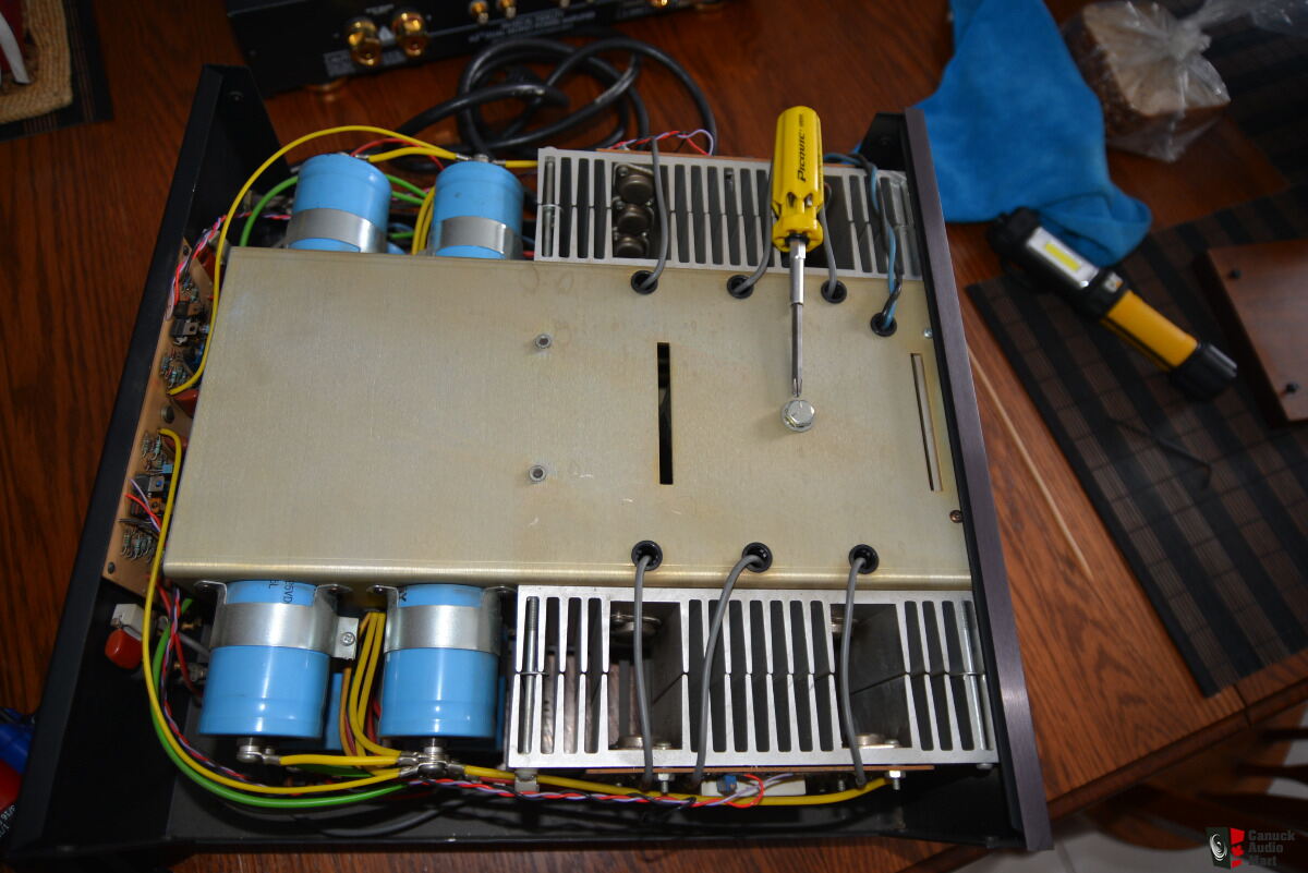 Belles 400 Power Amplifier Photo #3127535 - Canuck Audio Mart