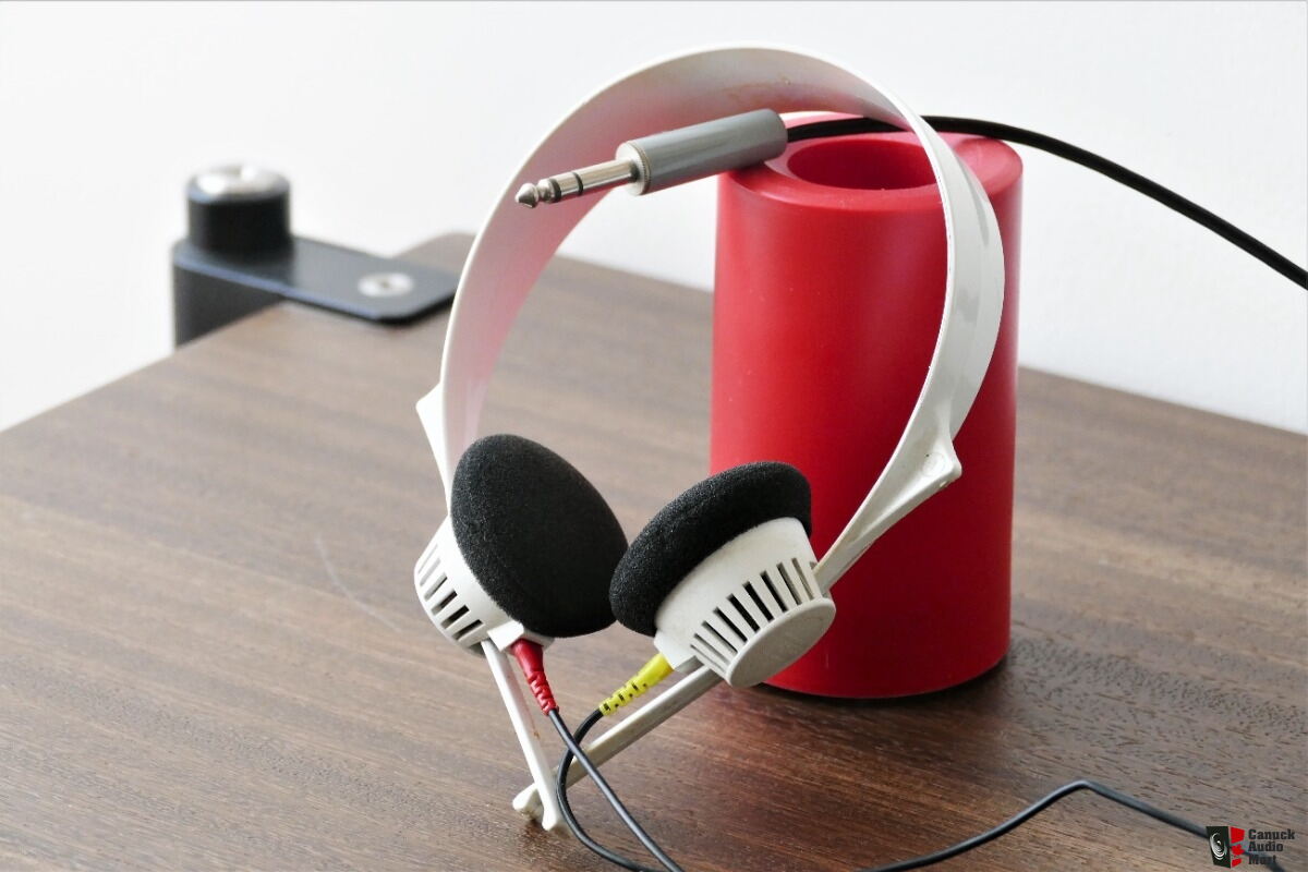 Sennheiser 414 headphones FREE!!! SALE PENDING For Sale - Canuck Audio Mart
