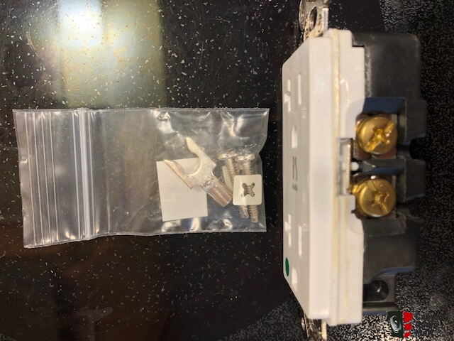 PS Audio Power Port Audiophile Wall Receptacle Photo #3142015 - Canuck ...