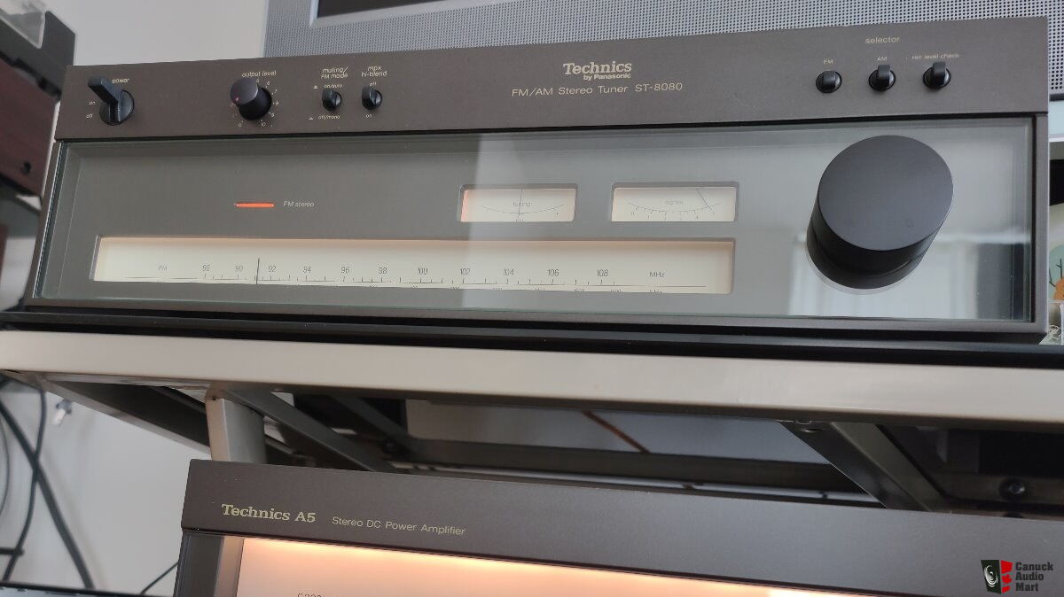 Technics ST-8080 FM/AM Stereo Tuner Photo #3151139 - Canuck Audio Mart