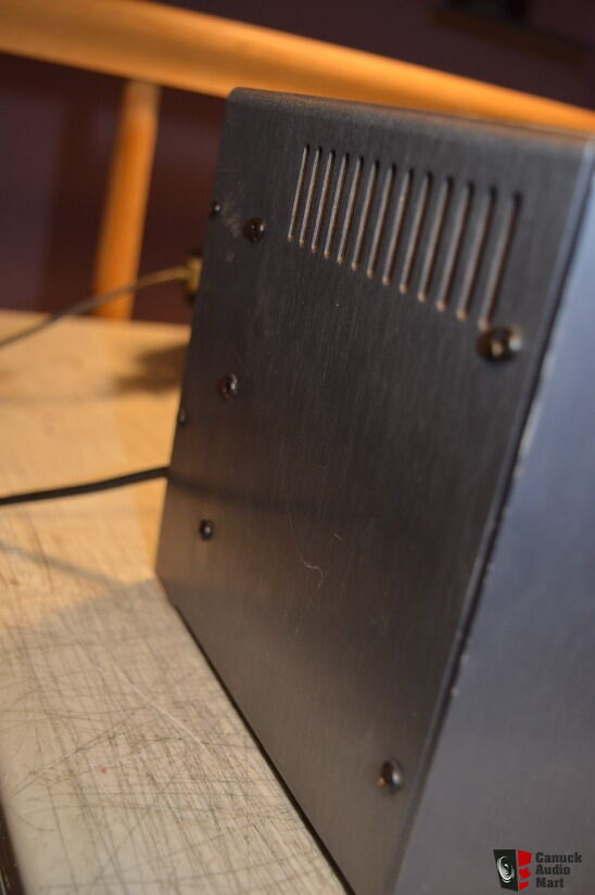 Carver Magnetic Field Power Amplifier M-400t M400t 2 Channel Cube Photo ...