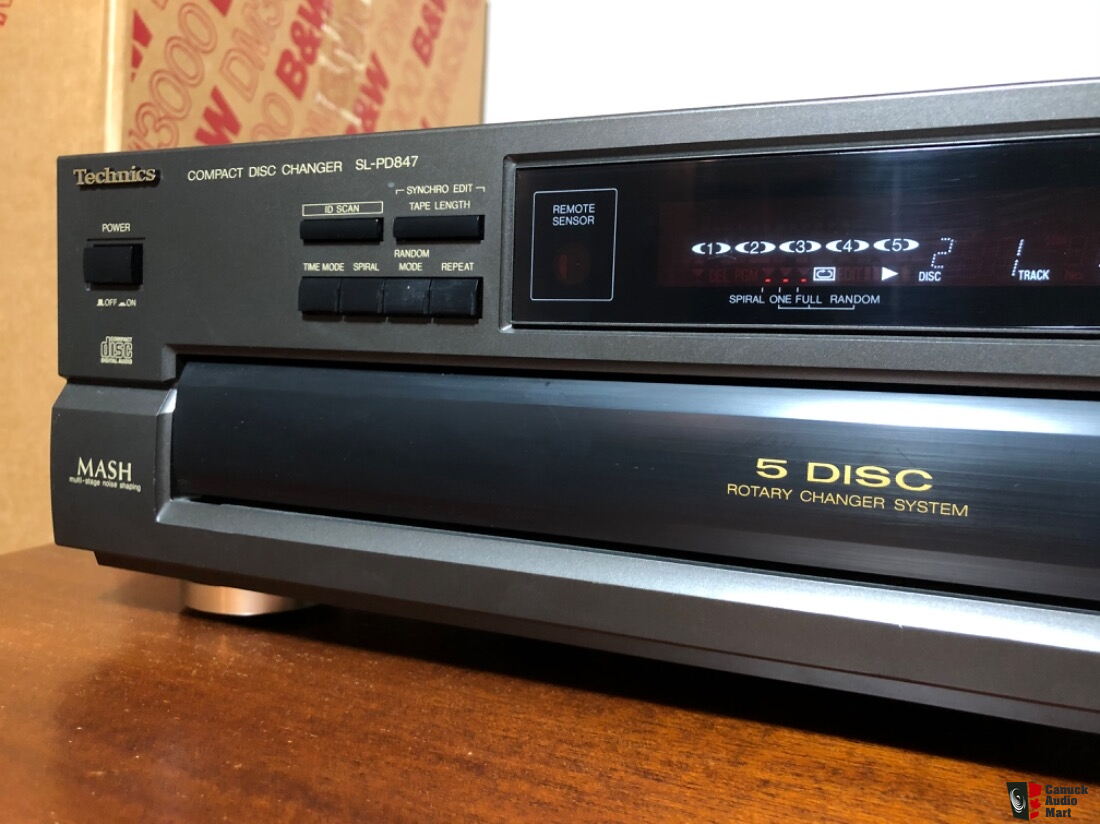 1993 Technics SL-PD847 5 CD Disc CD player Changer with original manual ...
