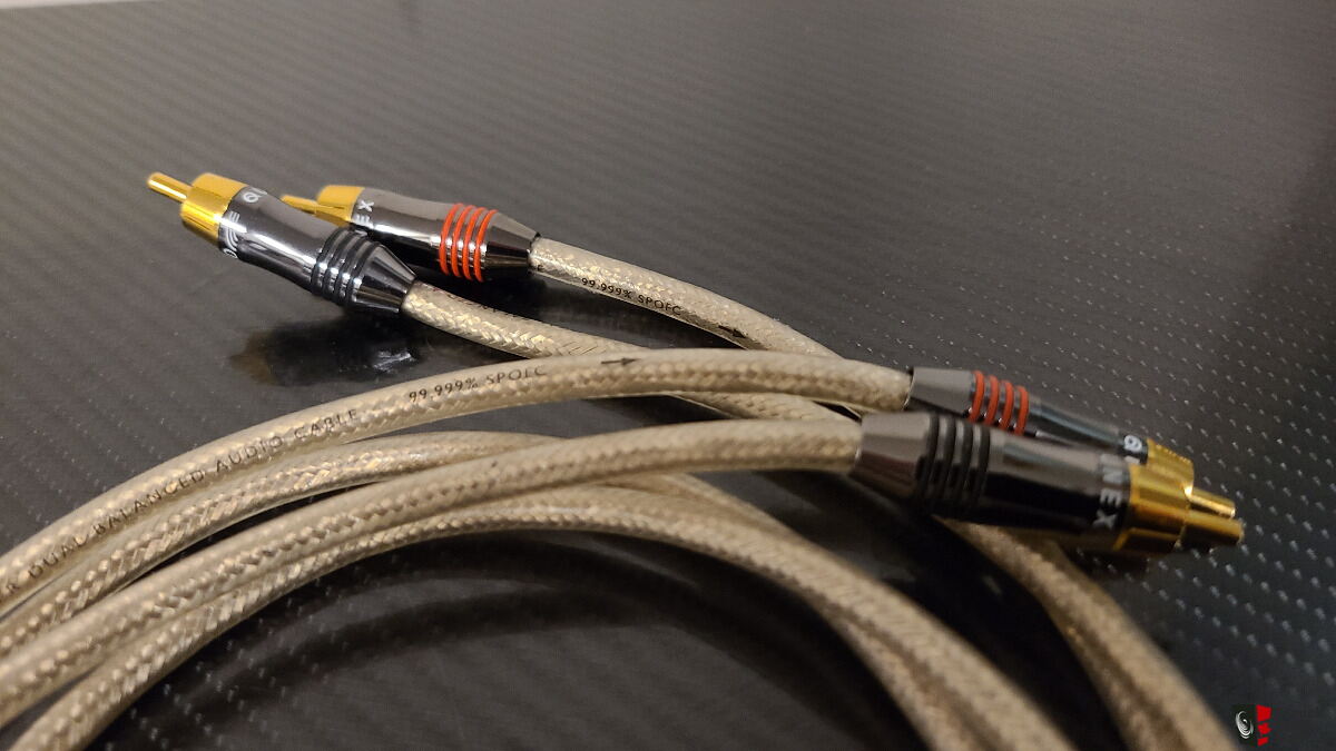 QED Qunex 3 30th Anniversary Interconnect Cables. 1 Meter. RCA Photo ...