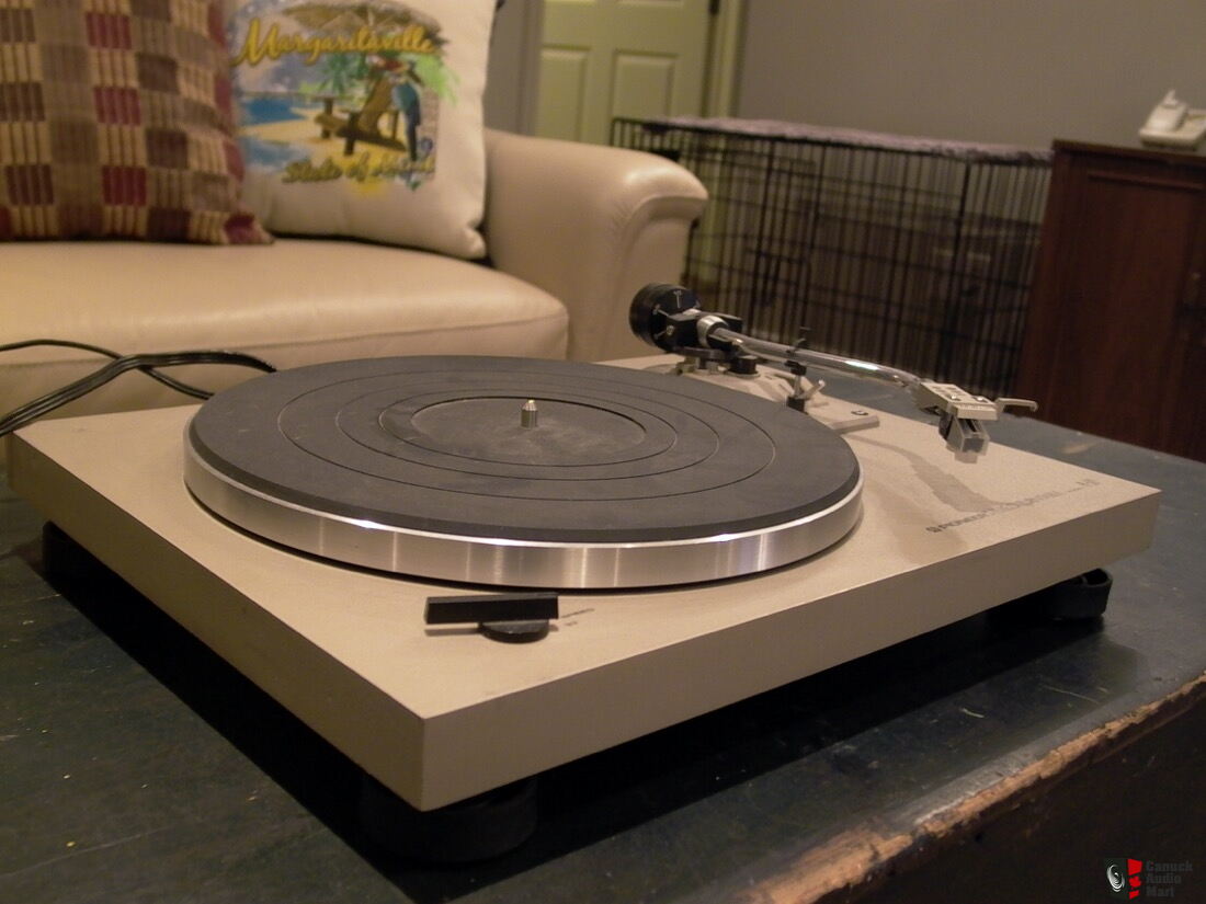 Pioneer PL-512 manual turntable Photo #3163501 - Canuck Audio Mart