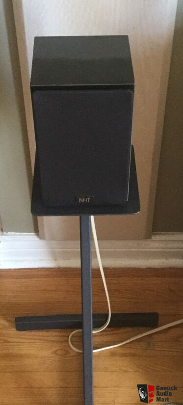 Infinity RS 2000 Bookshelf Speakers in MINT Condition + Free Cables ...