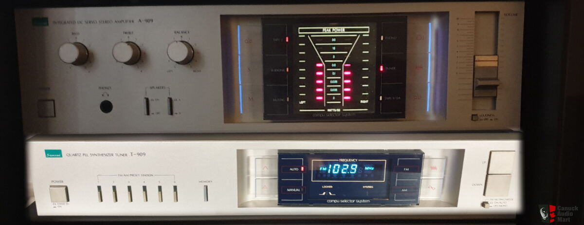 Sansui Amplifier A-909, Tuner T-909, Dual Cassette Player D-99D Photo ...