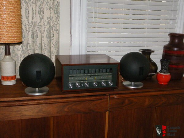 Clairtone stereo and globe speakers For Sale - Canuck Audio Mart