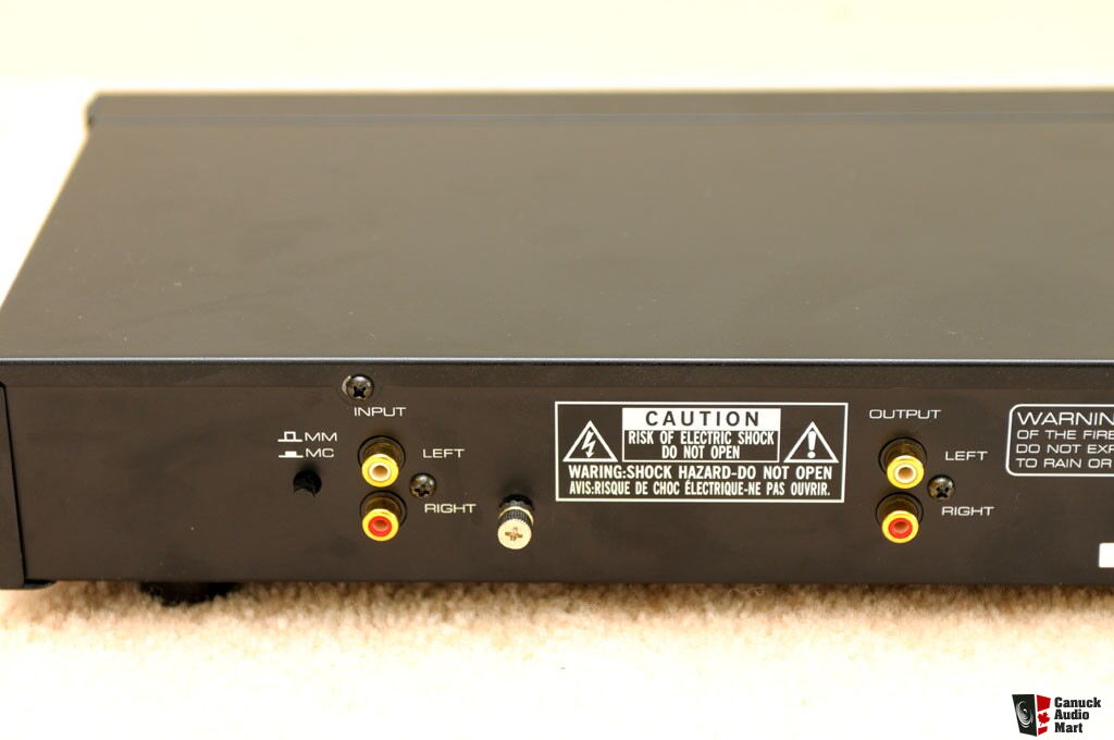 Rotel RQ970BX Phono Stage Photo #322415 - Canuck Audio Mart