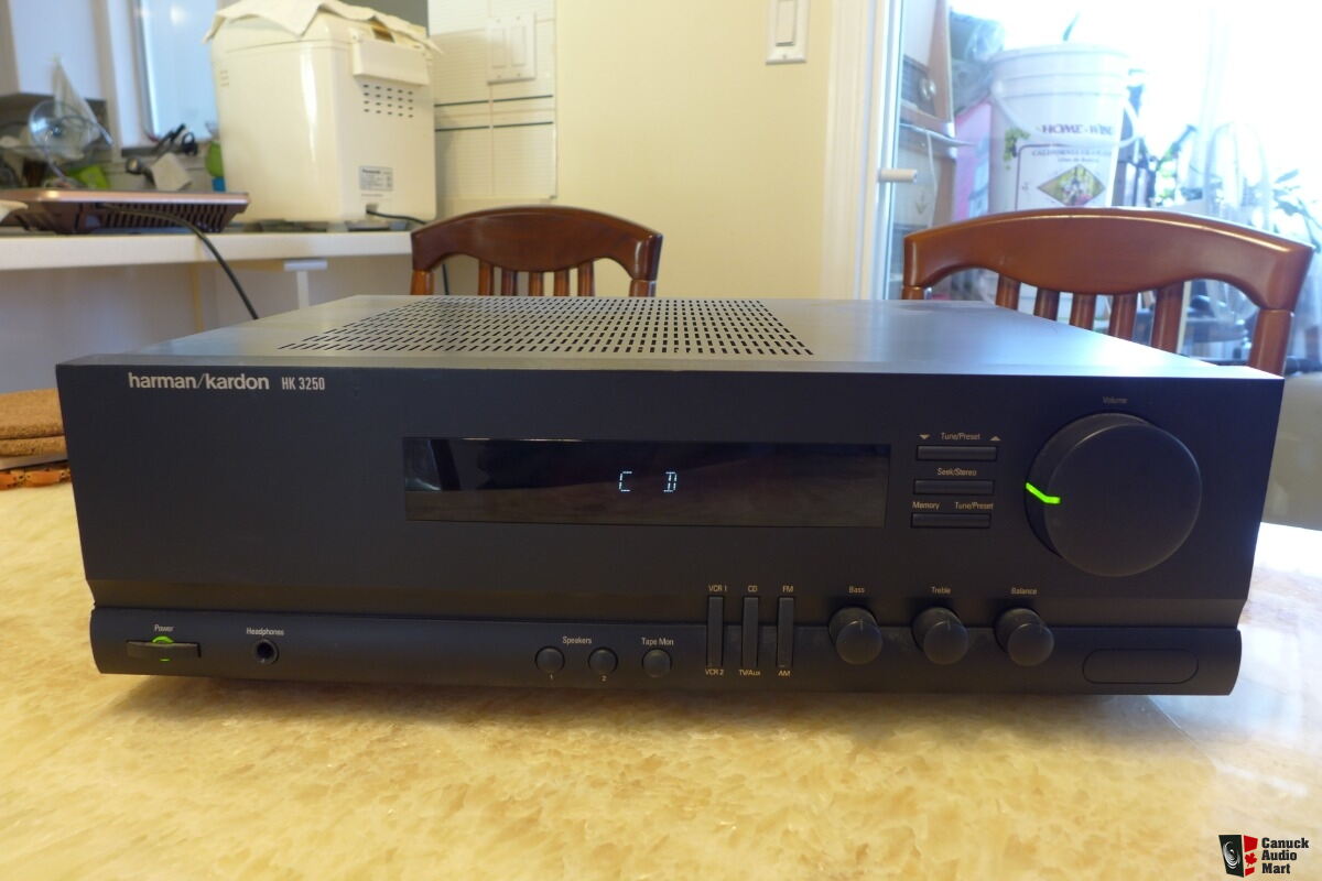 Harman Kardon HK3250 Stereo Amp Receiver For Sale - Canuck Audio Mart