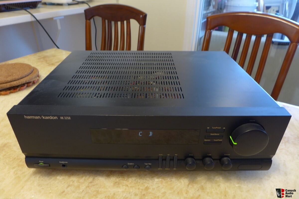 Harman Kardon HK3250 Stereo Amp Receiver Photo #3224675 - Canuck Audio Mart