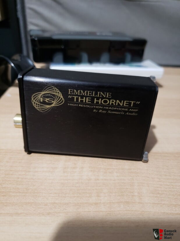Ray Samuels Emmeline The Hornet portable amp Photo #3228092 - UK Audio Mart