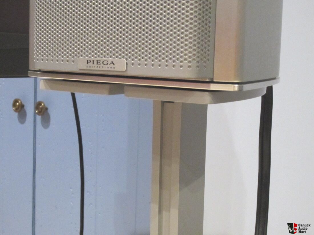 Piega speakers with matching stands - Made in Switzerland Photo ...