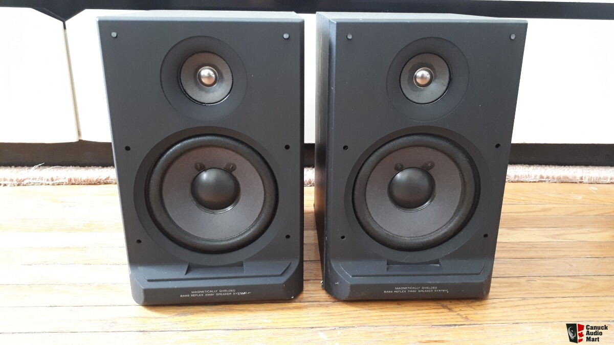 Sony 2 way bookshelf speakers SS-H1600U made in Japan For Sale - Canuck ...
