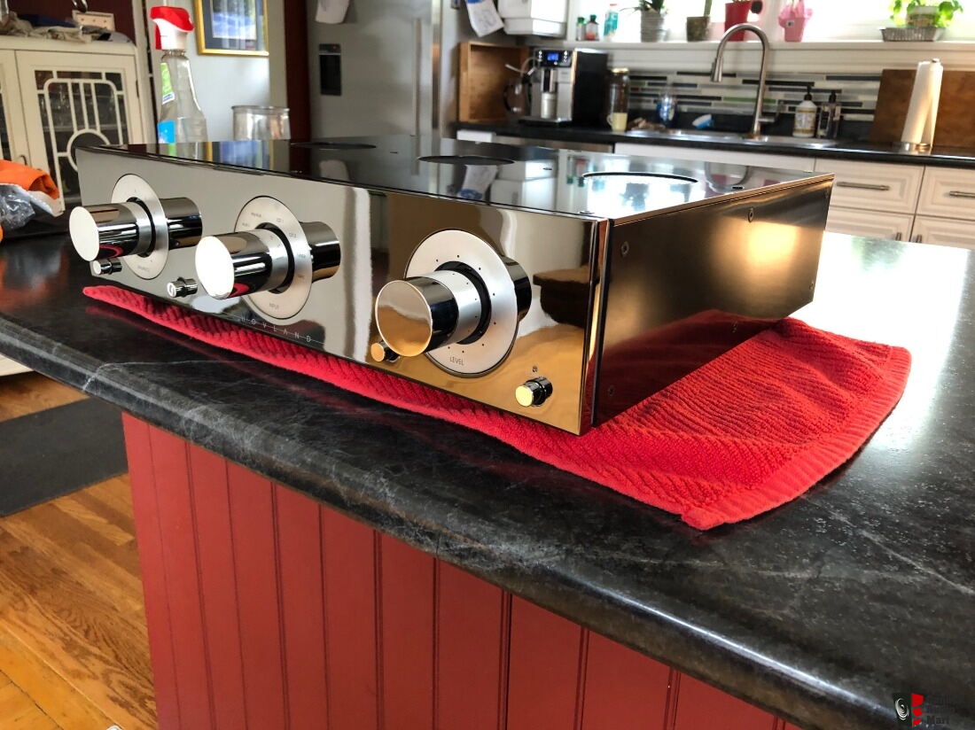 Hovland HP-100 Tube Preamplifier Photo #3251155 - Canuck Audio Mart