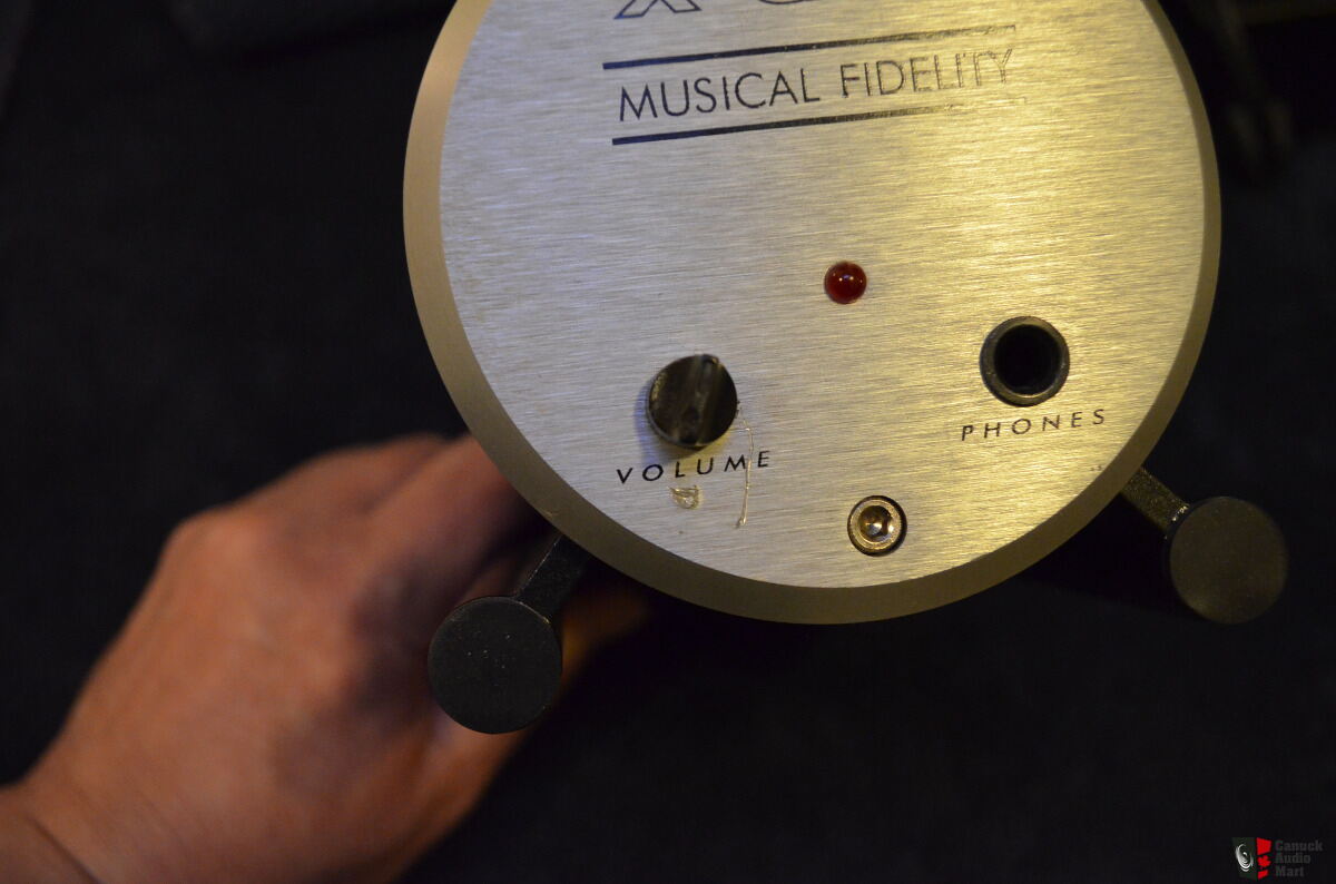 MUSICAL FIDELITY X-CAN v2 Tube Headphone Amplifier Photo #3258386 - UK ...