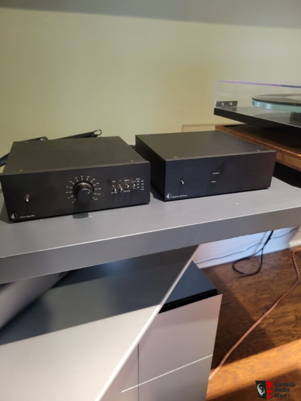 Project Phono Box RS and Matching Power Box RS phono - Mint Condition ...