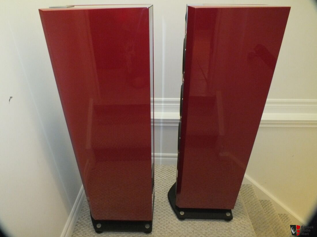 Focal 826W floorstanders in Imperial Red finish Photo #3265598 - UK ...