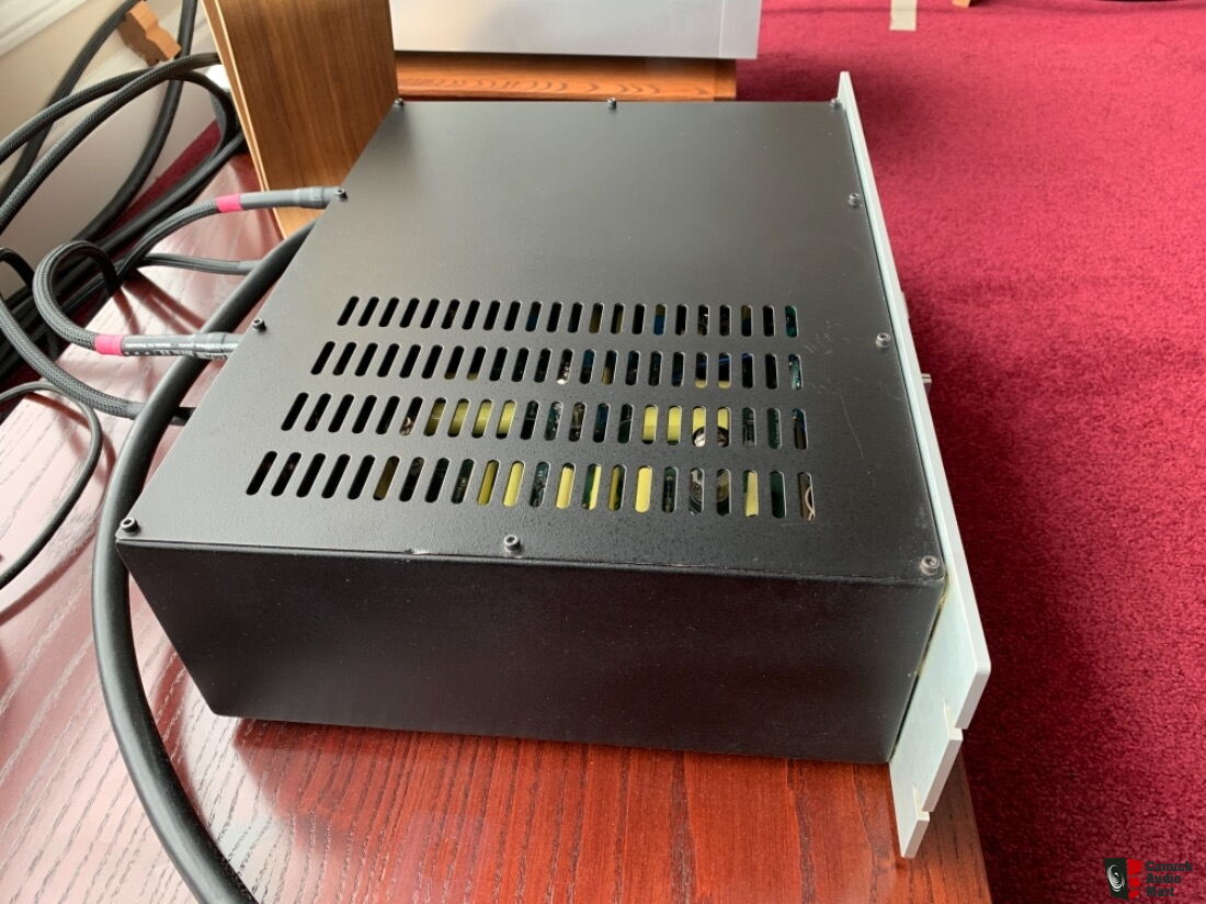 Convergent Audio Technology CAT SL1 Reference Preamplifier Photo ...