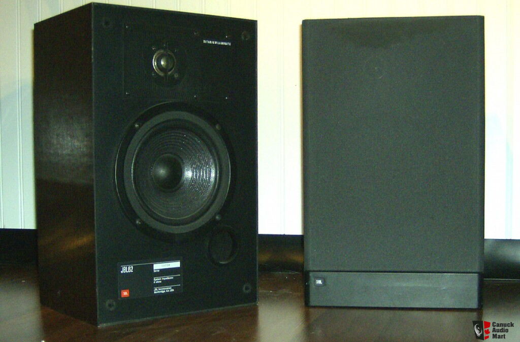 JBL 62 BOOKSHELF SPEAKERS. ROSEWOOD FINISH. MADE IN USA For Sale ...