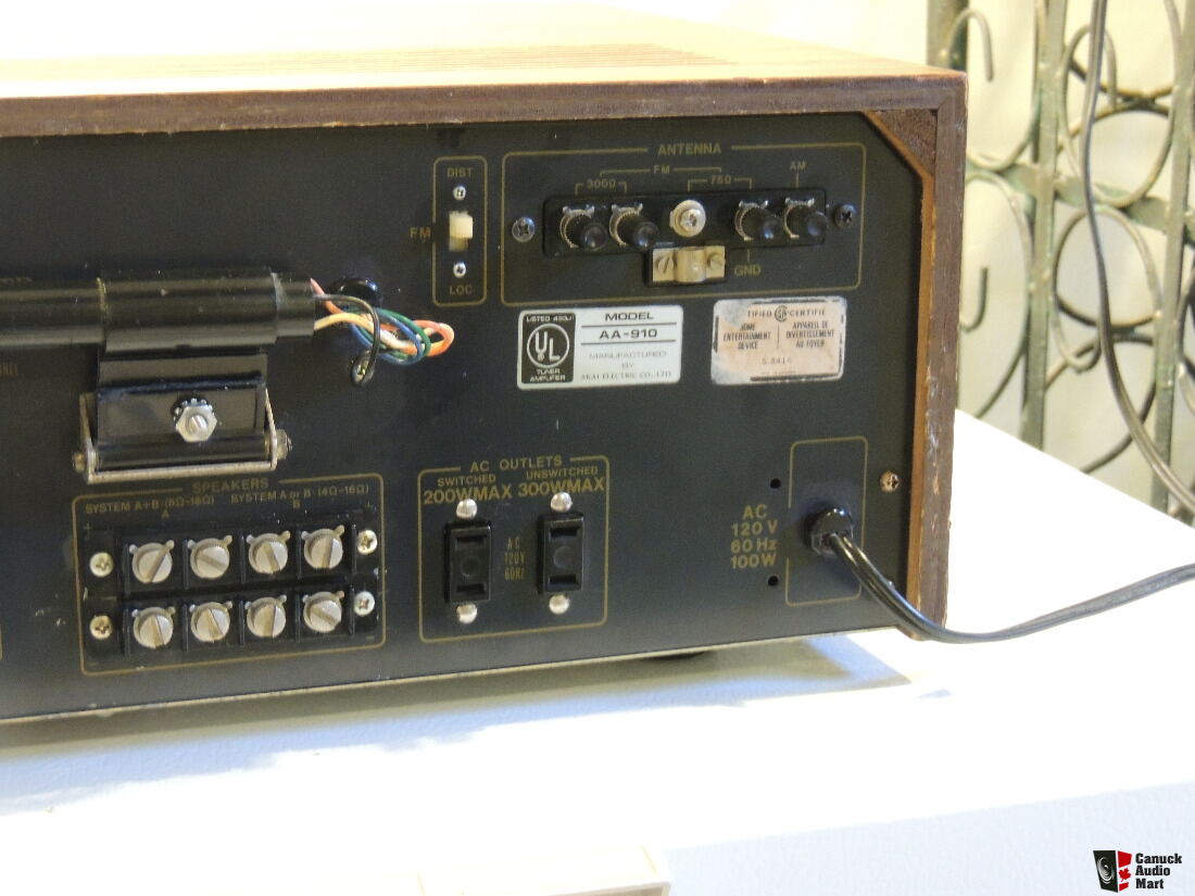 Vintage and Rare Akai AA-910 Stereo Receiver Photo #3279581 - UK Audio Mart