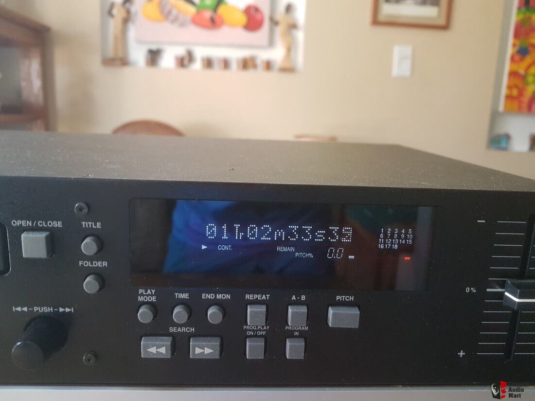 Denon Professional CD Player - DN C635 Photo #3284007 - UK Audio Mart